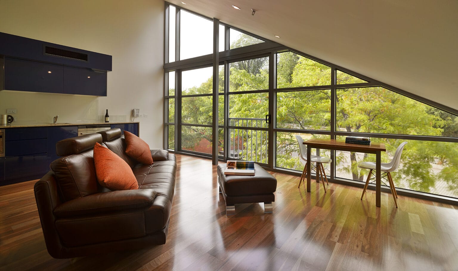 Loft Penthouse - Salamanca Wharf Hotel